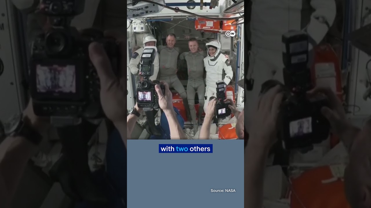 'Stranded' astronauts on their way home | DW News - World News