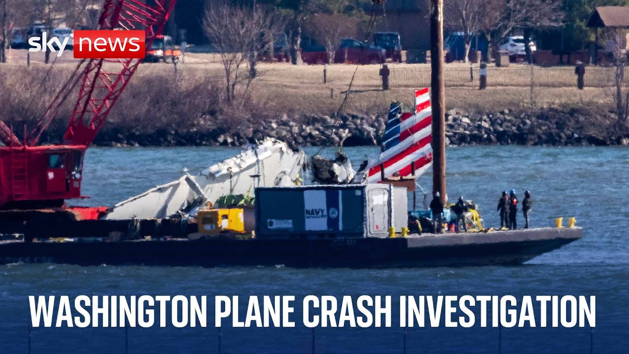 Washington plane crash investigation news conference - World News