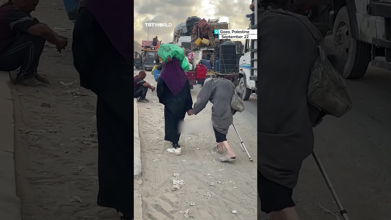 Elderly Palestinian couple struggle to flee northern Gaza on foot amid ...
