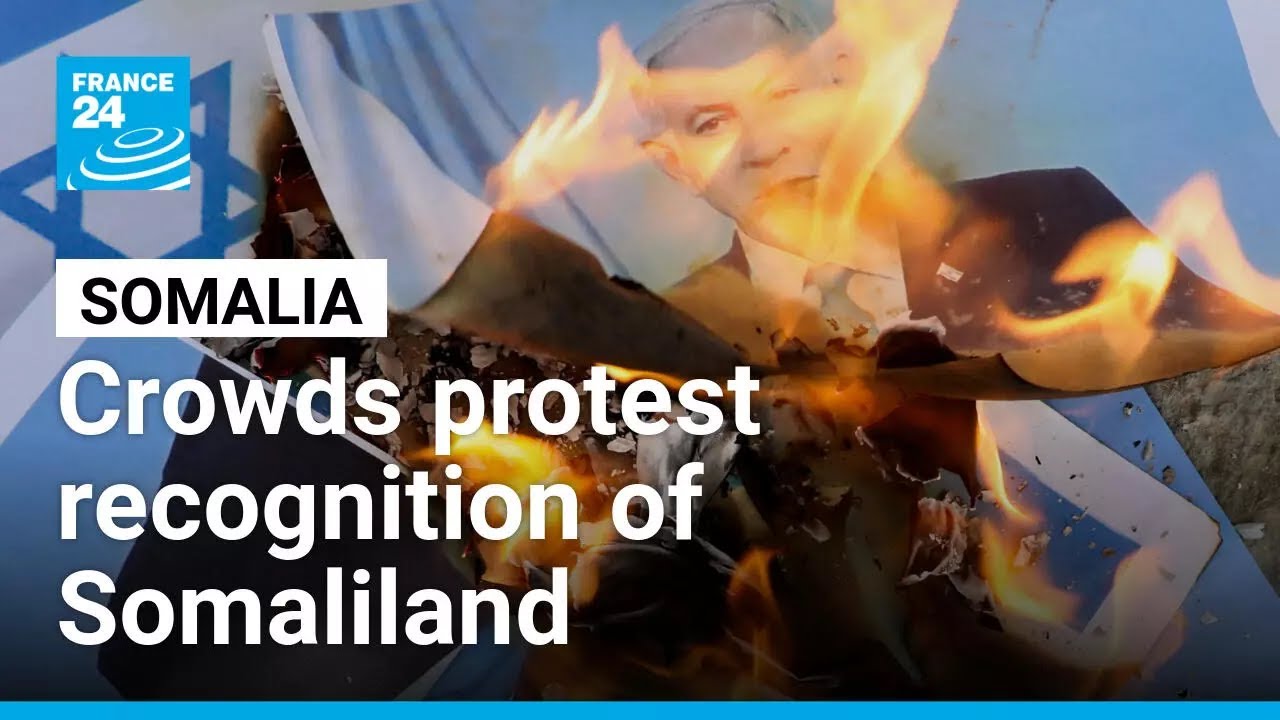 Tens of thousands of Somalians protest against Israel's recognition of ...
