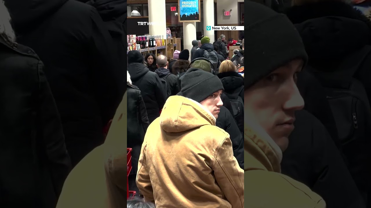 Empty shelves as shoppers stock up ahead of winter storm in the US ...